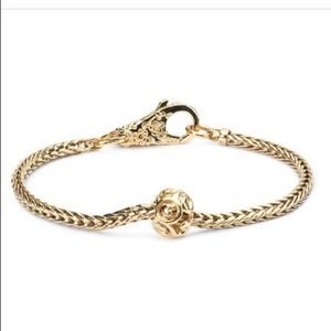 Trollbeads | Jewelry | Authentic 8k Gold Trollbeads Lace Lock | Poshmark